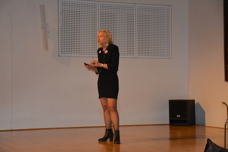 Greta_Olson – Greta Olson